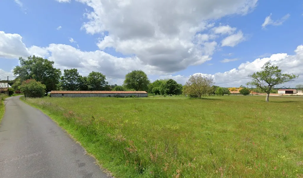 Concept Maison BCP, devis charpente, toiture et menuiserie à La Roche ...