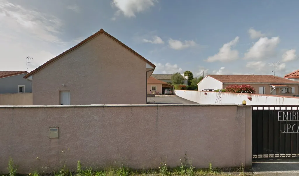 Castro Jean-Philippe, devis charpente, toiture et menuiserie à Bazet 65460